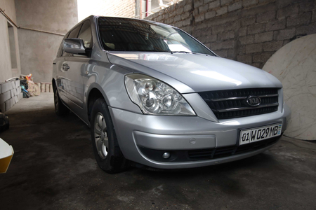 Срочно продается своя KIA Carnival ll 2007 г.