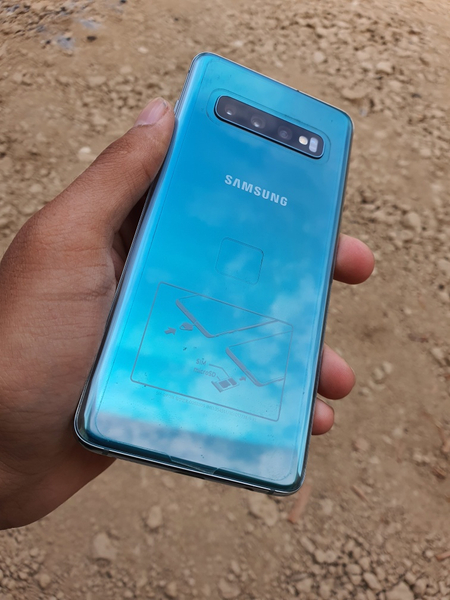 Samsung Galaxy S10 DUOS. 128 GB. Ofitsalniy Orginal. Garantya bor!