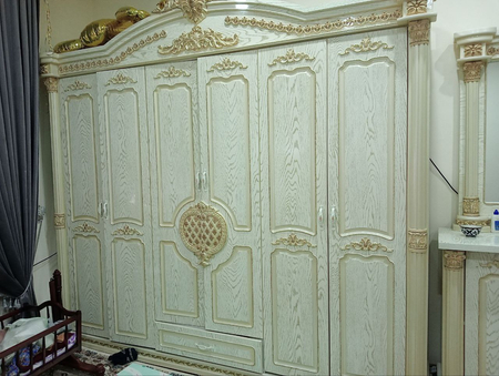 Mebel sotiladi holati a'lo darajada narxi 9mln