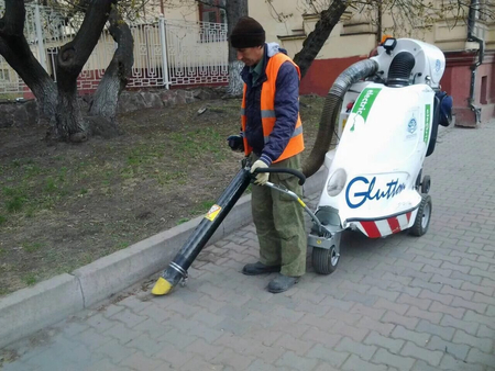 Спец техника для уборки городских улиц