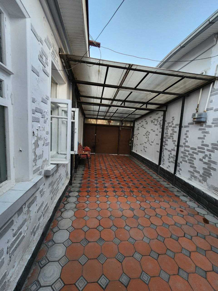 Продаётся дом рядом с рестораном 