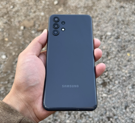 Samsung A13 4/128 gb srochno sotiladi