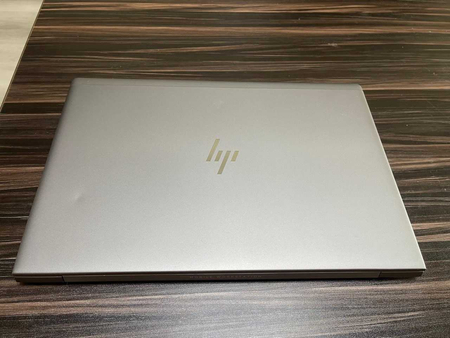 HP ZBook 15 Intel Core i7-8665U озу16гб 256ssd AMD Radeon Pro WX3200