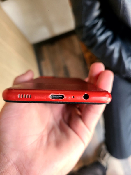 Samsung A12 srocna