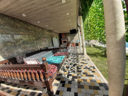 Dacha Charchoq Bochka