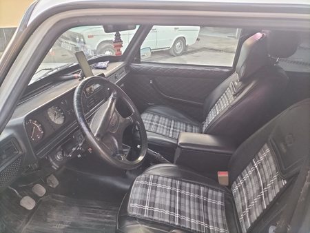 Vaz 21 07 sotiladi