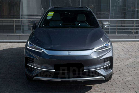 BYD TANG 2WD 730km/7 mesta