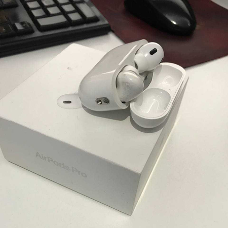 Продам беспроводные наушники Galaxy Buds 2 Pro