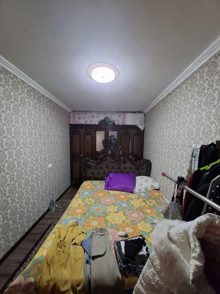Широткада 2 хонали квартира сотилади