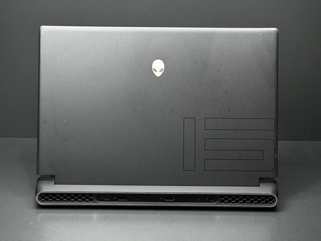 Alienware 240Ghz like ekran rtx vidiokatalik