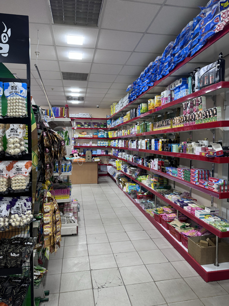 Продается готовый бизнес магазин продуктовый плошадь 200кв