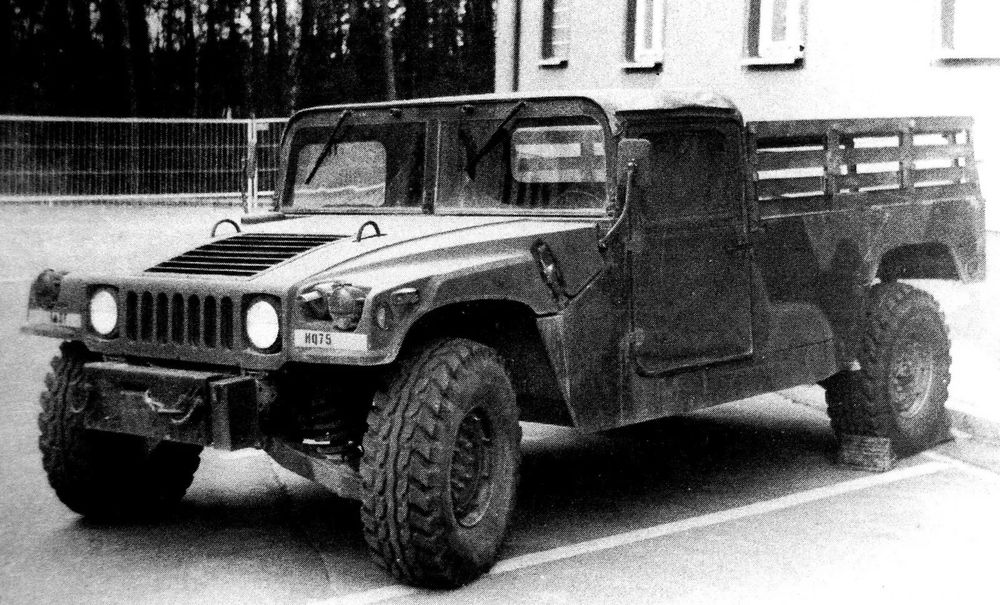 Hummer H1 продаётся