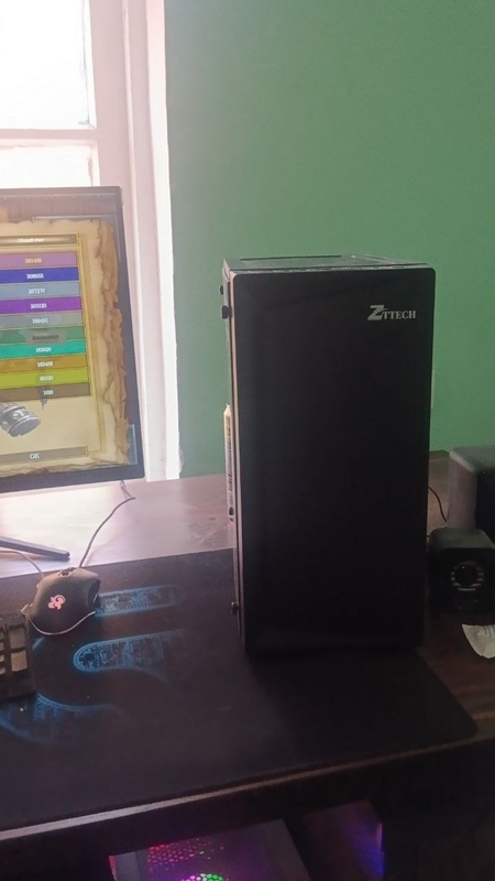 Компьютер для дома поднимает cs1.6 и iccup дота 1