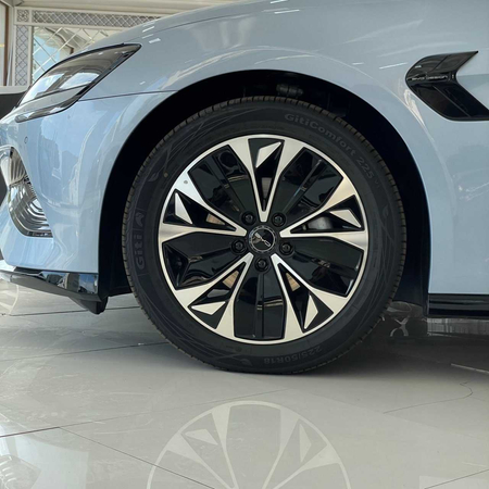 BYD Seal  s-chot sprafkada