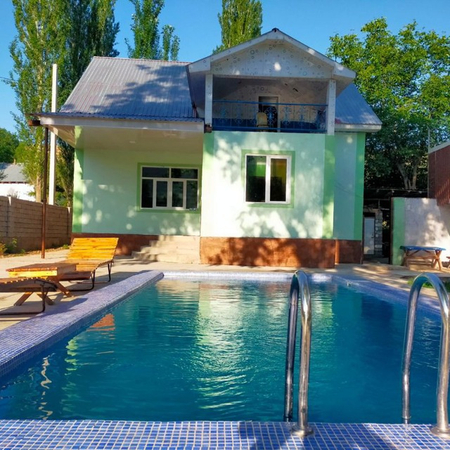 Dacha tapchan basseyn