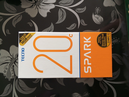 Tecno spark 20c, телефон