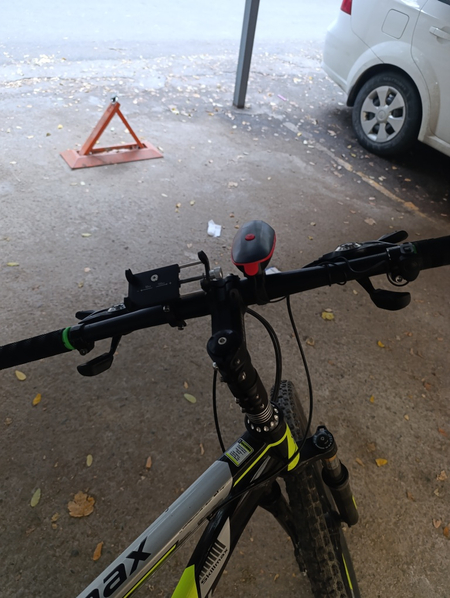 Skillmax velosiped. 800 000