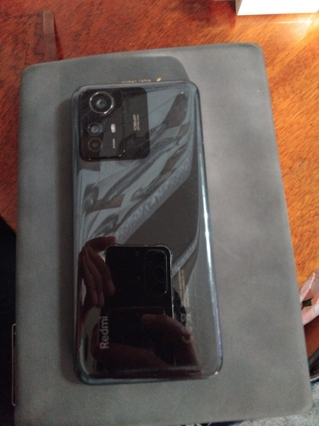 Redmi note 12s 8/256 kelishamiz