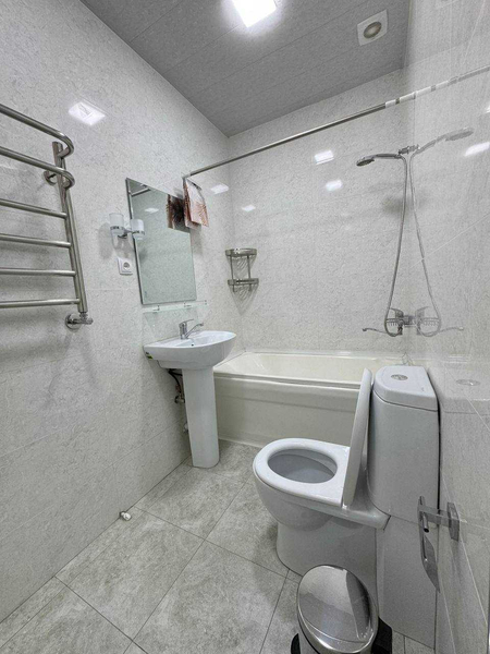 Продается квартира в новостройке 2/3/8 Мирабадский  район