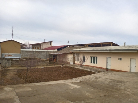Ховли ижарага берилади