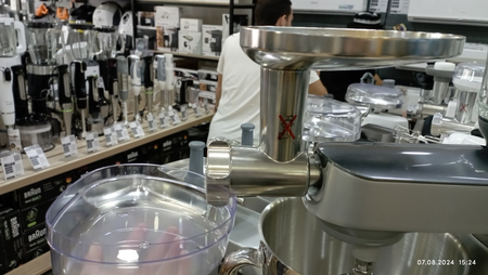 кухонная машина  KENWOOD Titanium CHEF XL