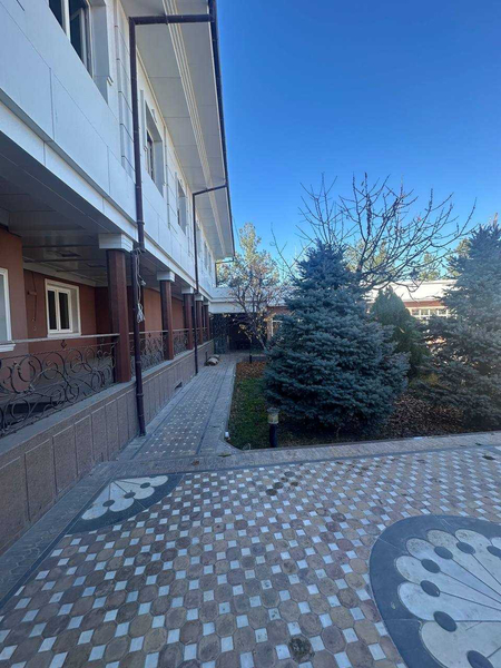 Сдаеться в аренду профессорский городок Площадь участка 10 соток