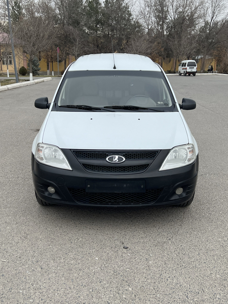 Lada largus  furgon. 2015 yil. Bartergayam gaplashamz