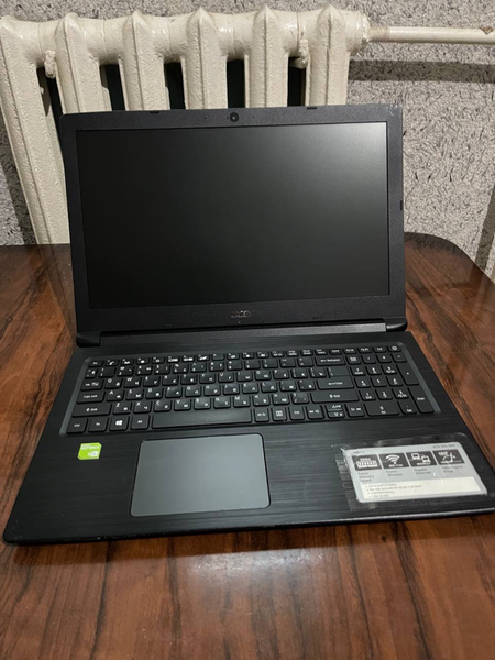 Acer holati zur narxi arzon srochni sotiladi