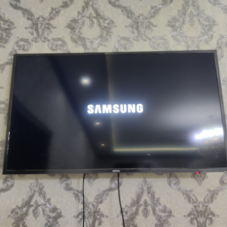 Televizor Samsung 43 orginal ishlatilmagan