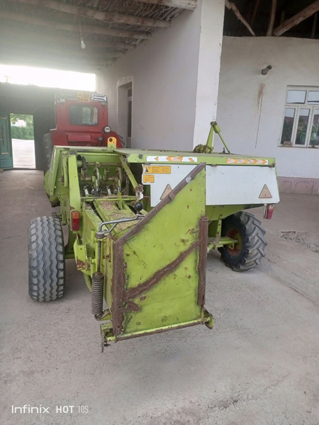 Traktor va presspadbor sotiladi