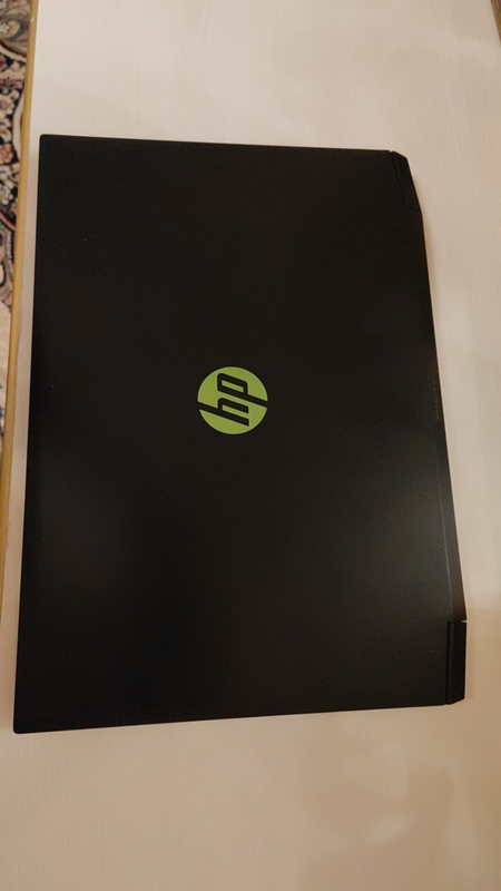 Hp pavilion gaming. Corei-5 16/512 GB , 10300H (2.50 ghz)