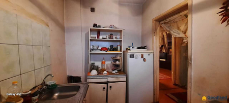 Продается 2/4/4 квартира в Юнусабадском р-не J 2085