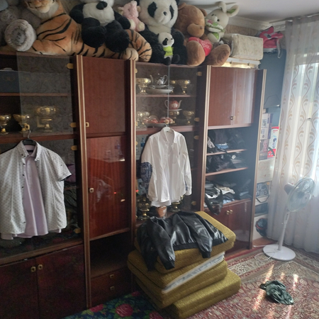 Продается сервант