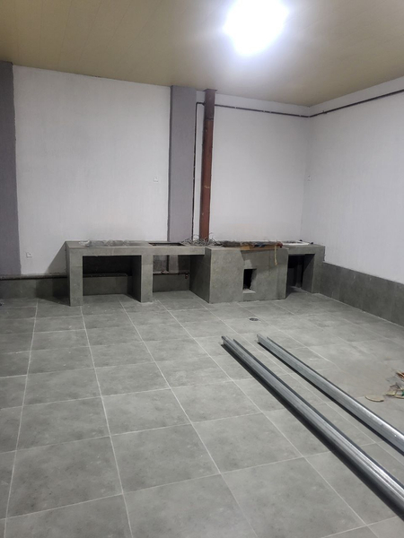 Продаётся дом вдоль дороги, Дурмень, Хайдаробод