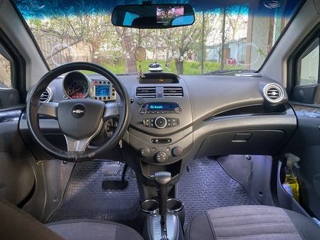 Chevrolet spark 2014