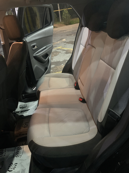Tracker 2019 qora 90.000 probeg kraska 100% top toza, petno yoq umuman