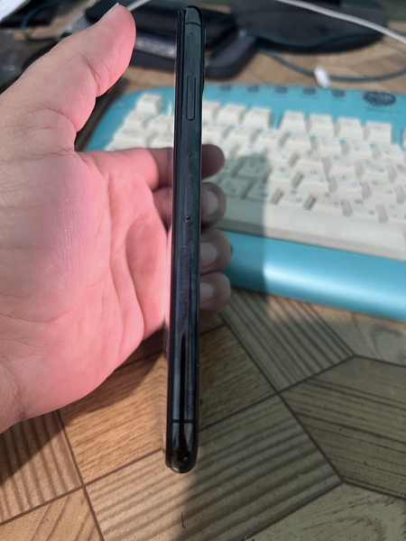 Iphone 11 pro max. Icloud