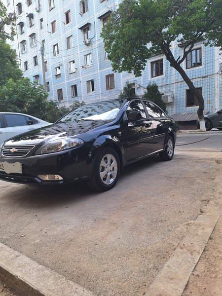 Jentra 2023 bez lyuk