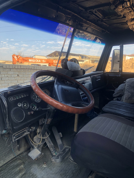 Kamaz bortovoy sotiladi