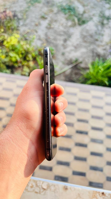 Iphone xr 128gb sotiladi