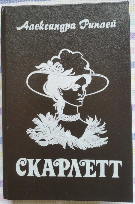 Продам книги в количестве более 400 штук.