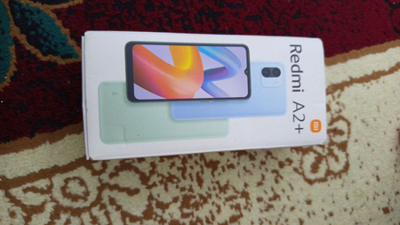 Redmi A2+ holati yaxshi karobka bor