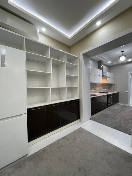Продается 3х ком. квартира, ор-р: гостиница Россия, 90м2
