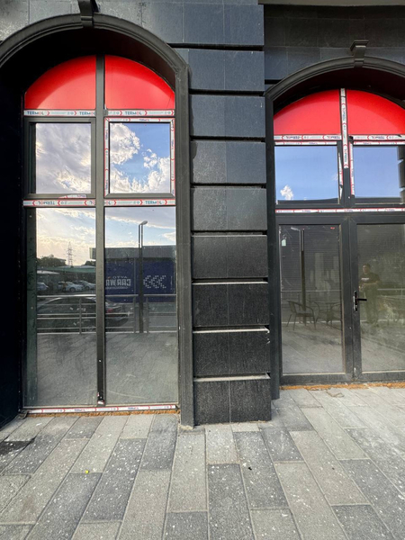 Colden House, помещение 87 м2, вдоль дороги! Кадышева,
