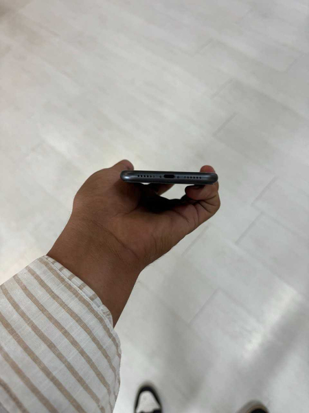 iphone 11  64 gb sotiladi