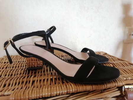 Новые Босоножки Charles & Keith