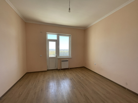 Срочно продаётся трёх комн квар в Самарканд массиве Карасув (мотрид)