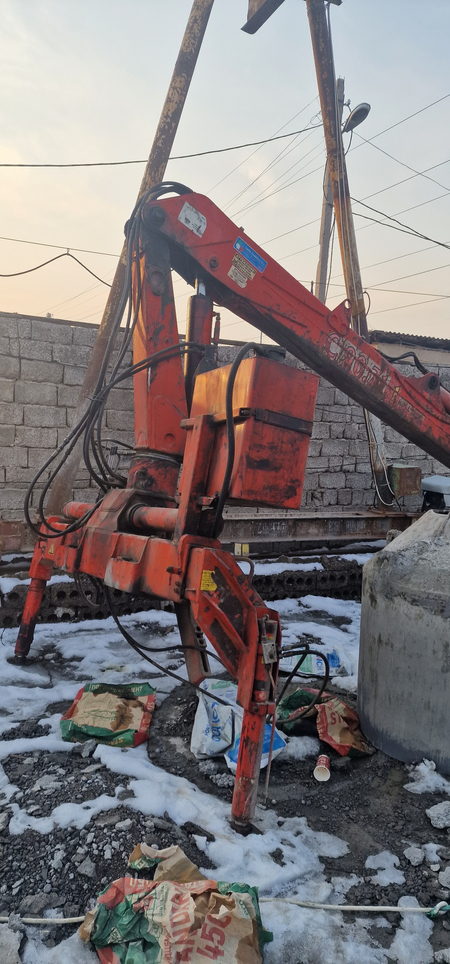 Кран 7.8м 6 тоннна