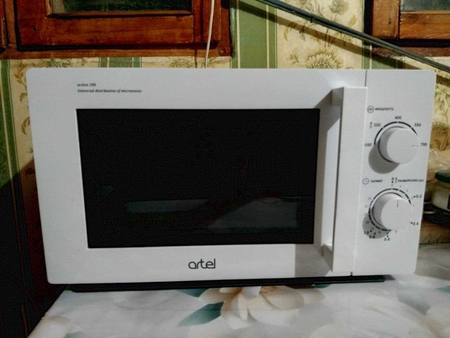 Микроволновая печь Artel
20 L -700 vat