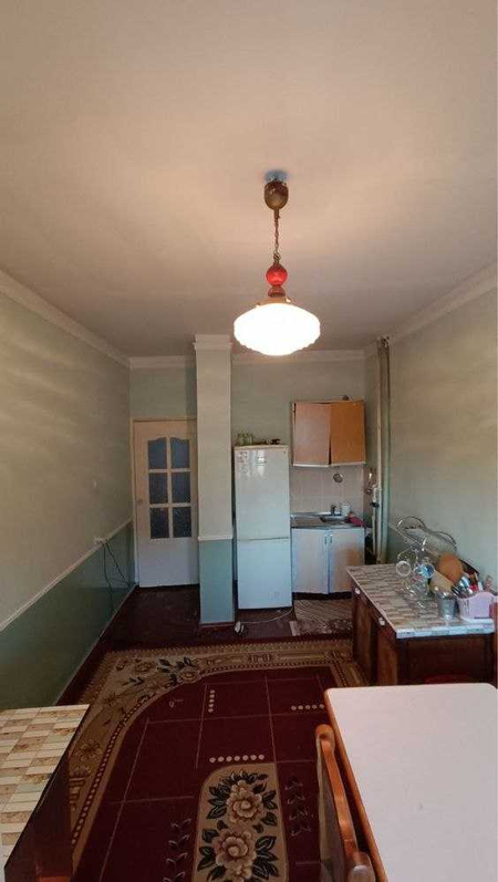 (К125853) Продается 4-х комнатная квартира в Шайхантахурском районе.